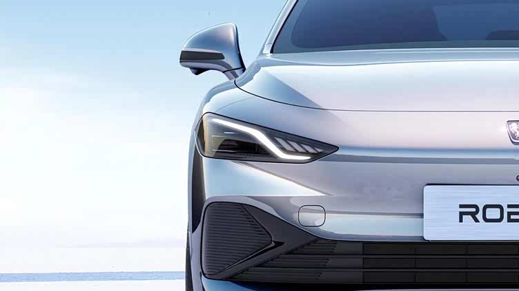 荣威D7 DMH登陆中高级混动轿车市场，冲击纯电、混动双赛道的野心_车家号_发现车生活_汽车之家