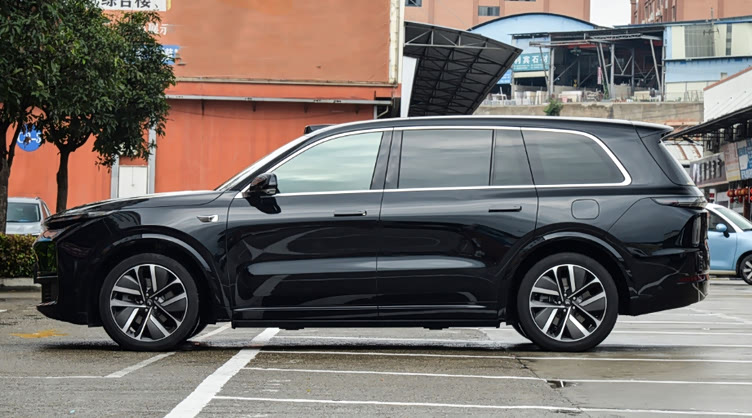 理想套娃？从四方面看理想L9和L8区别，分别适合哪些人买_车家号_发现车生活_汽车之家