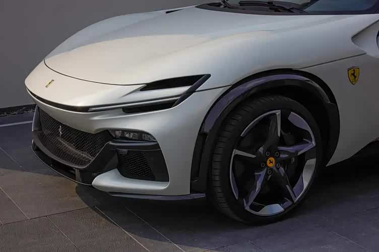 498.8万的FUV 法拉利Purosangue国内正式发布_车家号_发现车生活_汽车之家