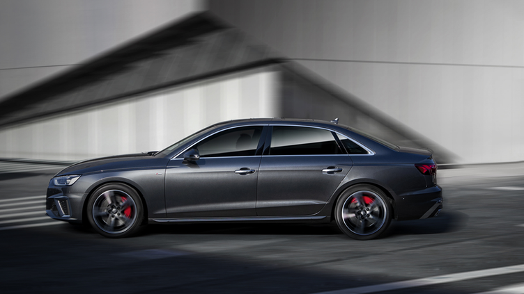 奥迪A4L新增RS燃速型，低配版“RS4”到底香不香？_车家号_发现车生活_汽车之家