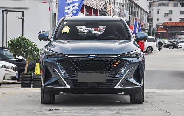 长安又出代步SUV，对标哈弗H6，长安欧尚X5 PLUS产品力如何？_车家号_发现车生活_汽车之家