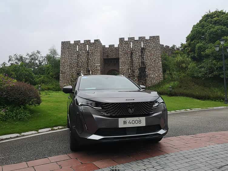 价格更亲民，有颜也有智，试驾东风标致新4008科技版_车家号_发现车生活_汽车之家