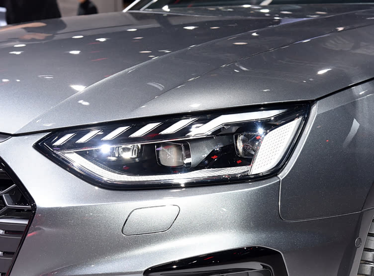 3.0T V6+8AT+全时四驱，外观内饰很惊艳，带你看奥迪S4 Avant_车家号_发现车生活_汽车之家