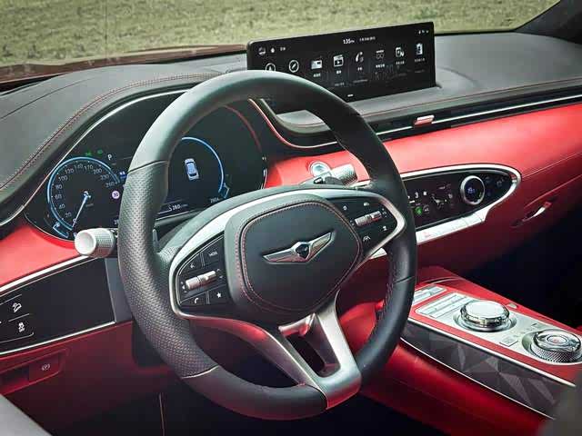 捷尼赛思GV70—诠释优雅及运动共存的“双重人格”_车家号_发现车生活_汽车之家