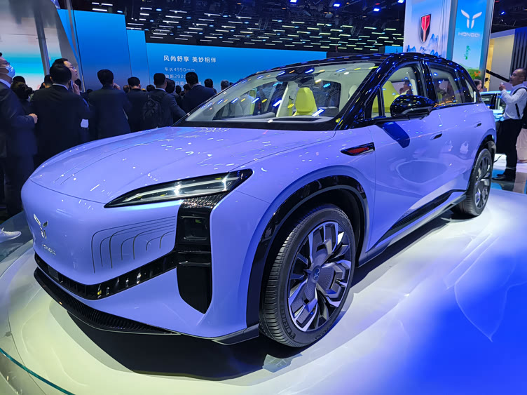 直击上海车展|红旗E001正式亮相，零百加速仅需3.9s_车家号_发现车生活_汽车之家