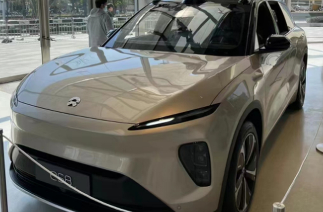 全新蔚来ES8实车到店，基于NT2.0平台打造，外观大气，续航理想_车家号_发现车生活_汽车之家