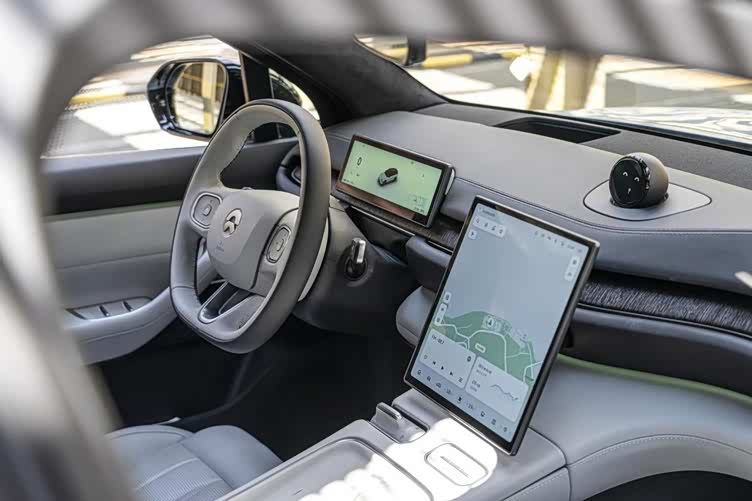 蔚来ES6站稳中级SUV市场，同级BBA已在ICU门口徘徊_车家号_发现车生活_汽车之家