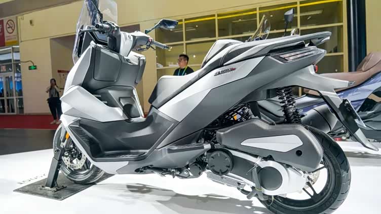 无极 SR250GT 轻量化高功率高颜值 2万多少是关键_车家号_发现车生活_汽车之家