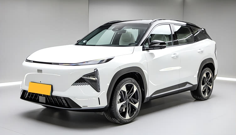 欧尚Z6智电iDD和银河L7：15万元级新能源SUV的较量_车家号_发现车生活_汽车之家