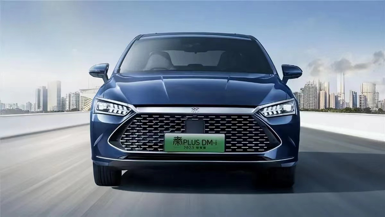 亲民的混动先锋,比亚迪秦PLUS DM-i 2023冠军版,9.98万元起_车家号_发现车生活_汽车之家