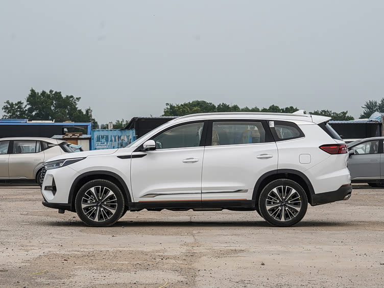 瑞虎8PRO冠军版，入手价格下调，上高通8155芯片，有女王座椅_车家号_发现车生活_汽车之家