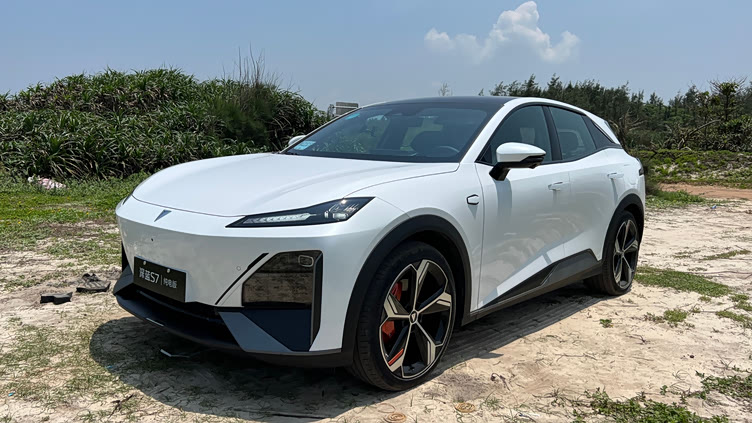 深蓝S7正式上市，售价14.99万元起_车家号_发现车生活_汽车之家