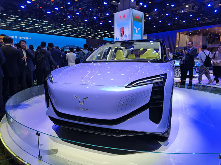 直击上海车展|红旗E001正式亮相，零百加速仅需3.9s_车家号_发现车生活_汽车之家