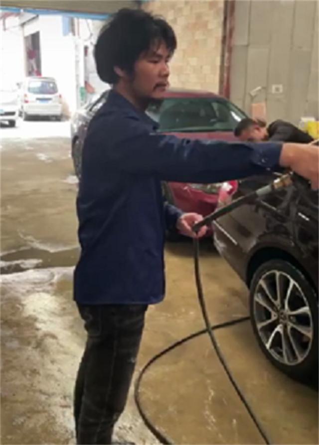 当年 偷电瓶”的 周某人”，如今怎么样了？车家号发现车生活汽车之家