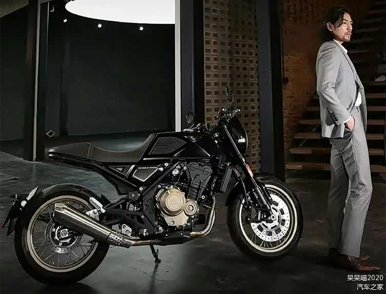 高金GK500咖啡版R正式上市，售价3.48万元，新车配置升级价格不变_车家号_发现车生活_汽车之家