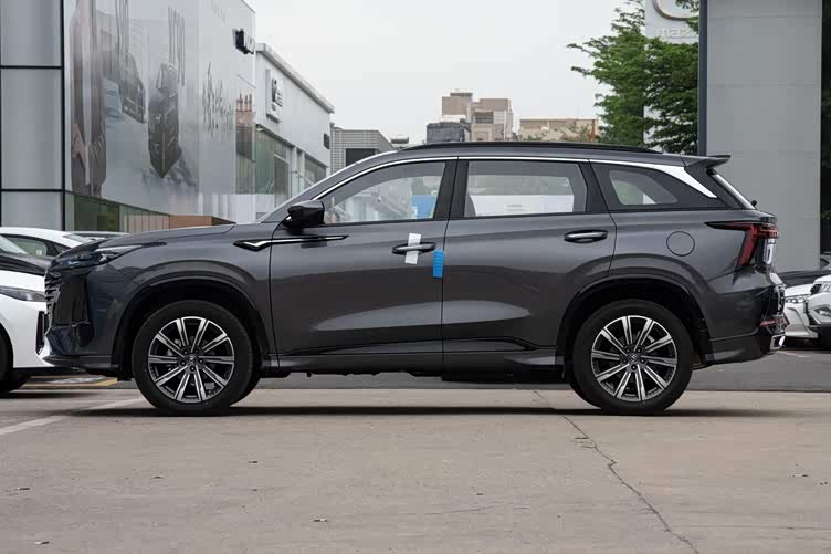 2023款第三代长安CS75 PLUS，12.49万起售，哪个版本值得买？_车家号_发现车生活_汽车之家