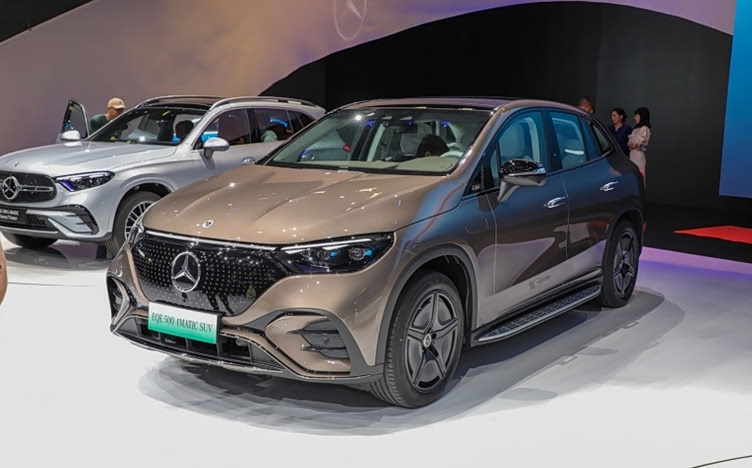 北京奔驰EQE SUV或将于5月27日上市 定位中大型纯电SUV_车家号_发现车生活_汽车之家