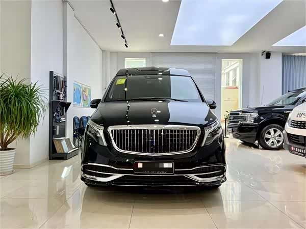 奔驰迈巴赫商务车，7座V260L高顶版，70w起_车家号_发现车生活_汽车之家