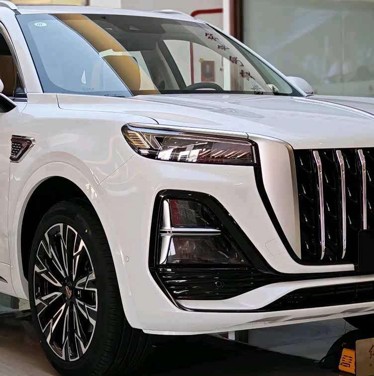 首批实车进店！红旗HS5气场强大，竞争力十足_车家号_发现车生活_汽车之家