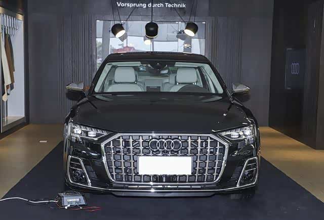 奥迪最独特的A8L，车长5450MM，C柱带专属标识，逼格堪比迈巴赫S_车家号_发现车生活_汽车之家