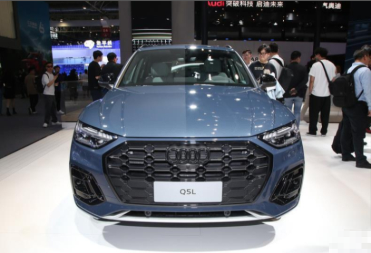 全新版奥迪Q5L曝光：配置升级，这次能稳住市场地位吗？_车家号_发现车生活_汽车之家