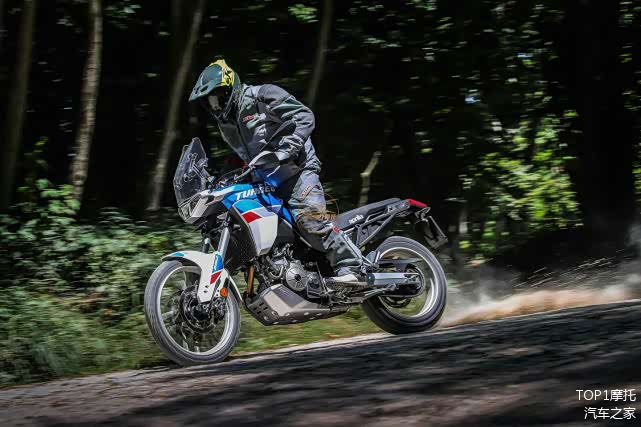 新晋中量级ADV王者 阿普利亚Tuareg 660实拍 你想知道的都在这！_车家号_发现车生活_汽车之家