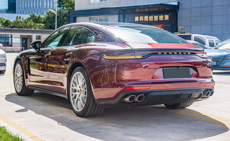 坐标厦门：保时捷帕拉梅拉panamera车厘子红实车美拍_车家号_发现车生活_汽车之家